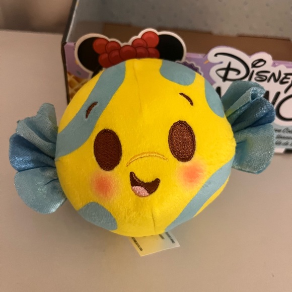 Disney | Toys | Disney Munchlings Single Serve Collectible Plush ...